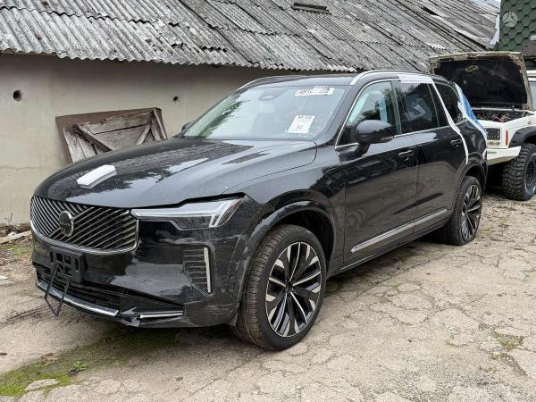 Melns Volvo XC90 2025 Šakiai, ar dzinēja tilpumu 1.97 L un nobraukumu 15 tūkst. km par 35000 €, foto 1 vietnē AUTOMOTO.COM.LV