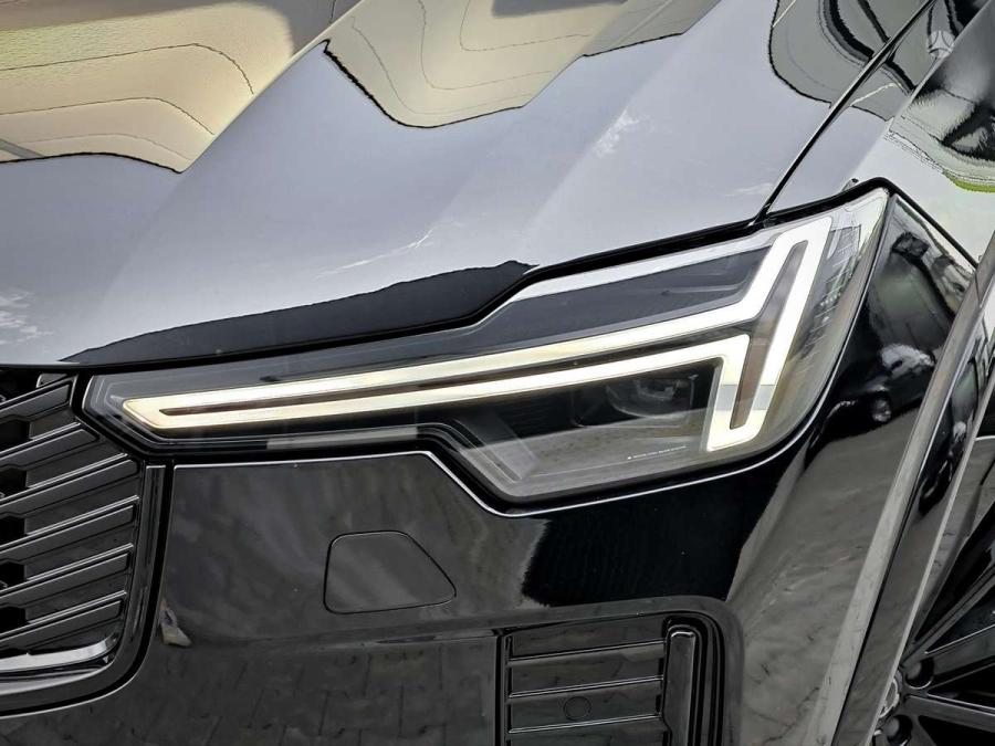 Черный Вольво ХС90 2026 в Вильнюс, объемом двигателя 1.97 л и пробегом 10 тыс. км за 61900 €, фото 4 на AUTOMOTO.COM.LV