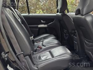 Melns Volvo XC90 2005 Rīga, ar dzinēja tilpumu 2.40 L un nobraukumu 0 tūkst. km par 2900 €, foto 10 vietnē AUTOMOTO.COM.LV