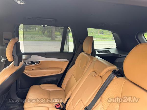 Black Volvo XC90 2015 in Tallinn, with an engine capacity of 2.00 L and mileage of 145 thousand km for 23500 €, photo 8 on AUTOMOTO.COM.LV