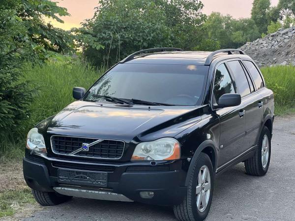 Black Volvo XC90 2004 in Klaipeda, with an engine capacity of 2.90 L and mileage of 207 thousand km for 1950 €, photo 1 on AUTOMOTO.COM.LV