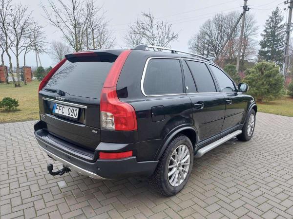 Черный Вольво ХС90 2006 в Мариямполе, объемом двигателя 2.40 л и пробегом 395 тыс. км за 6500 €, фото 4 на AUTOMOTO.COM.LV