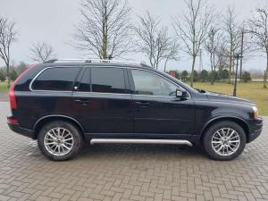 Melns Volvo XC90 2006 Marijampole, ar dzinēja tilpumu 2.40 L un nobraukumu 395 tūkst. km par 6500 €, foto 6 vietnē AUTOMOTO.COM.LV