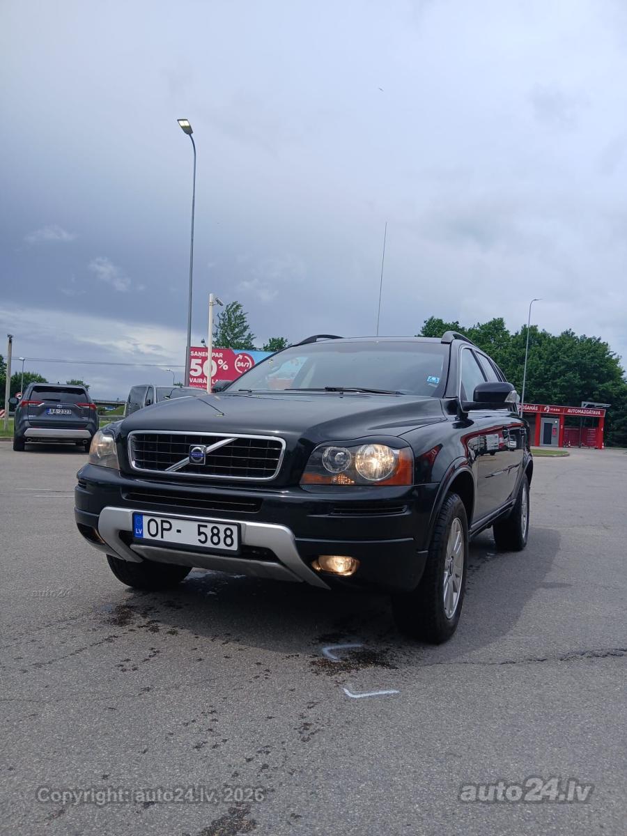 Melns Volvo XC90 0 Rīga, ar dzinēja tilpumu 2.40 L un nobraukumu 434 tūkst. km par 4400 €, foto 1 vietnē AUTOMOTO.COM.LV