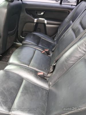 Melns Volvo XC90 0 Rīga, ar dzinēja tilpumu 2.40 L un nobraukumu 434 tūkst. km par 4400 €, foto 9 vietnē AUTOMOTO.COM.LV