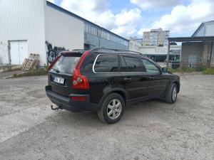 Melns Volvo XC90 2003 Tallina, ar dzinēja tilpumu 0.00 L un nobraukumu 378 tūkst. km par 3500 €, foto  vietnē AUTOMOTO.COM.LV