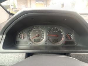 Melns Volvo XC90 2003 Tallina, ar dzinēja tilpumu 0.00 L un nobraukumu 378 tūkst. km par 3500 €, foto 10 vietnē AUTOMOTO.COM.LV