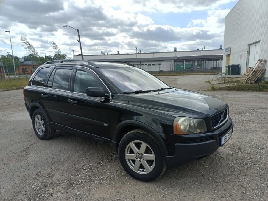 Melns Volvo XC90 2003 Tallina, ar dzinēja tilpumu 0.00 L un nobraukumu 378 tūkst. km par 3500 €, foto 20 vietnē AUTOMOTO.COM.LV