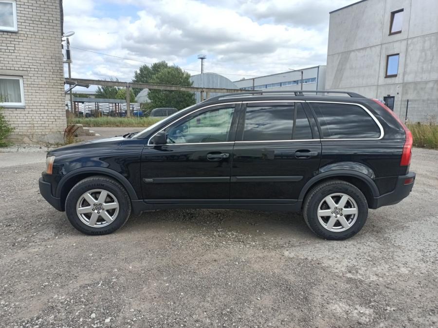 Melns Volvo XC90 2003 Tallina, ar dzinēja tilpumu 0.00 L un nobraukumu 378 tūkst. km par 3500 €, foto 23 vietnē AUTOMOTO.COM.LV