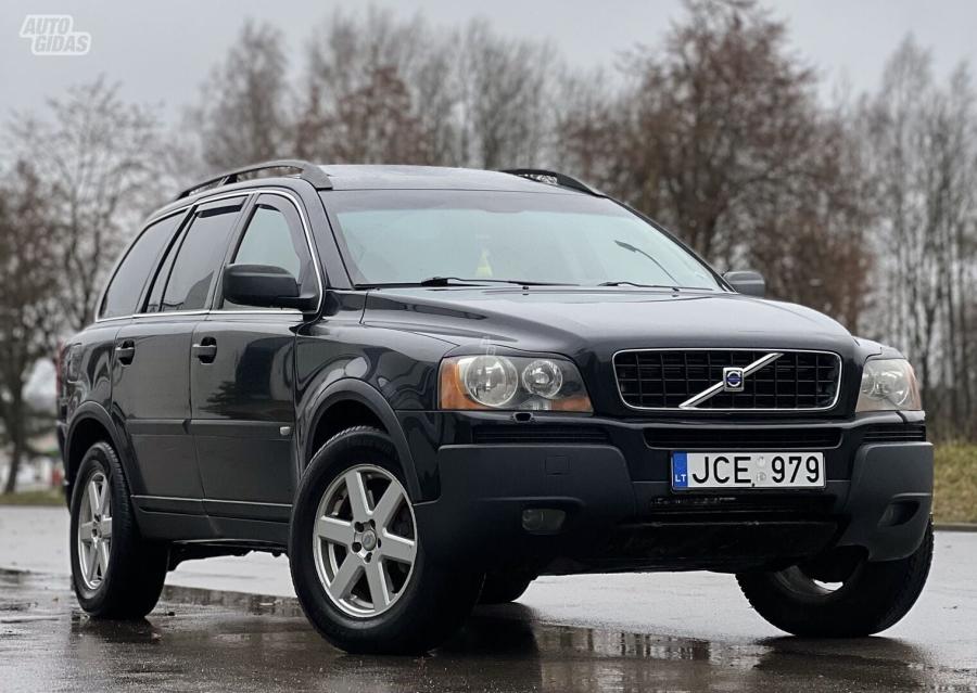 Black Volvo XC90 2005 in Kaunas, with an engine capacity of 2.40 L and mileage of 222 thousand km for 3899 €, photo 1 on AUTOMOTO.COM.LV