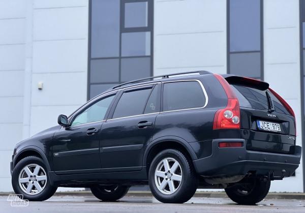 Melns Volvo XC90 2005 Kauņa, ar dzinēja tilpumu 2.40 L un nobraukumu 222 tūkst. km par 3899 €, foto 7 vietnē AUTOMOTO.COM.LV