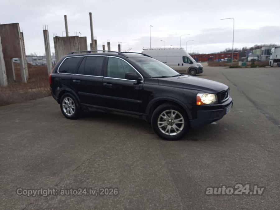 Black Volvo XC90 2005 in Tallinn, with an engine capacity of 2.90 L and mileage of 259 thousand km for 6750 €, photo 7 on AUTOMOTO.COM.LV