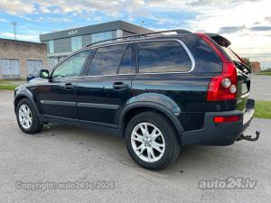 Melns Volvo XC90 2005 Narva, ar dzinēja tilpumu 2.40 L un nobraukumu 335 tūkst. km par 2999 €, foto 12 vietnē AUTOMOTO.COM.LV