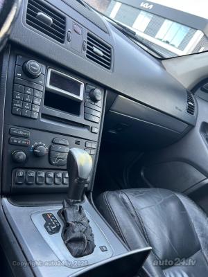 Melns Volvo XC90 2005 Narva, ar dzinēja tilpumu 2.40 L un nobraukumu 335 tūkst. km par 2999 €, foto 26 vietnē AUTOMOTO.COM.LV