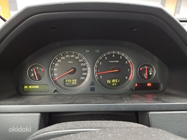 Black Volvo XC90 2005 in Tallinn, with an engine capacity of 2.90 L and mileage of 255 thousand km for 6750 €, photo 2 on AUTOMOTO.COM.LV