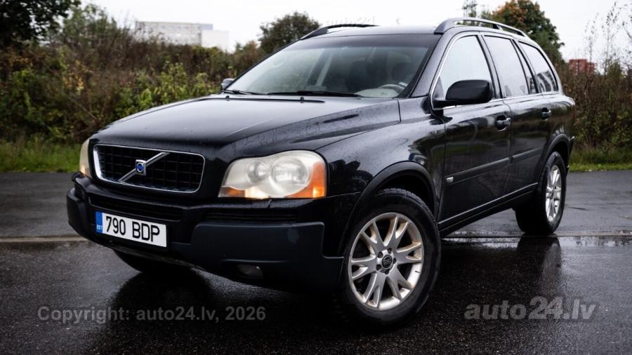 Black Volvo XC90 2005 in Tallinn, with an engine capacity of 2.40 L and mileage of 388 thousand km for 3990 €, photo 5 on AUTOMOTO.COM.LV