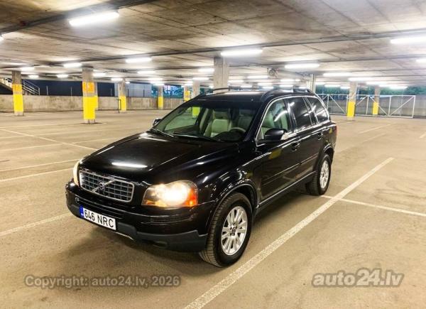 Black Volvo XC90 2006 in Tallinn, with an engine capacity of 2.40 L and mileage of 296 thousand km for 5500 €, photo 4 on AUTOMOTO.COM.LV