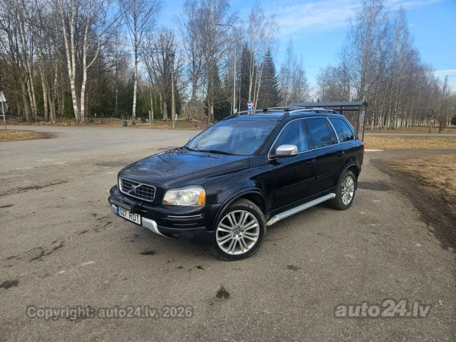 Black Volvo XC90 2006 in Voru, with an engine capacity of 2.40 L and mileage of 399 thousand km for 5000 €, photo 1 on AUTOMOTO.COM.LV
