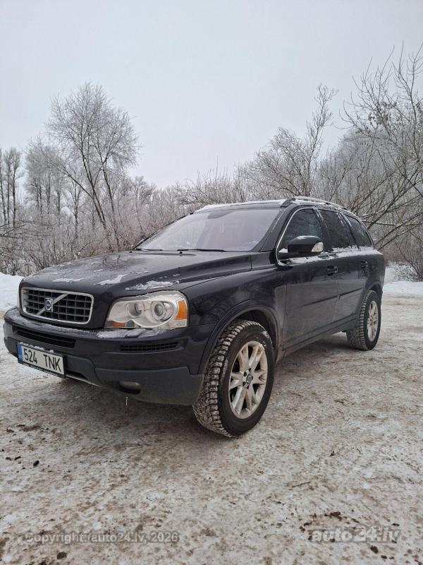 Melns Volvo XC90 2007 Tartu, ar dzinēja tilpumu 2.40 L un nobraukumu 351 tūkst. km par 5300 €, foto 2 vietnē AUTOMOTO.COM.LV