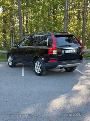 Melns Volvo XC90 2007 Tallina, ar dzinēja tilpumu 2.40 L un nobraukumu 335 tūkst. km par 5900 €, foto 6 vietnē AUTOMOTO.COM.LV