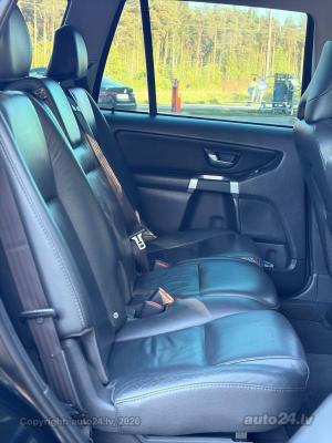 Melns Volvo XC90 2007 Tallina, ar dzinēja tilpumu 2.40 L un nobraukumu 335 tūkst. km par 5900 €, foto 11 vietnē AUTOMOTO.COM.LV