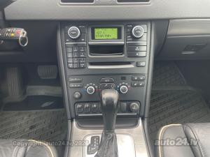 Melns Volvo XC90 2011 Tallina, ar dzinēja tilpumu 2.40 L un nobraukumu 207 tūkst. km par 8990 €, foto 15 vietnē AUTOMOTO.COM.LV