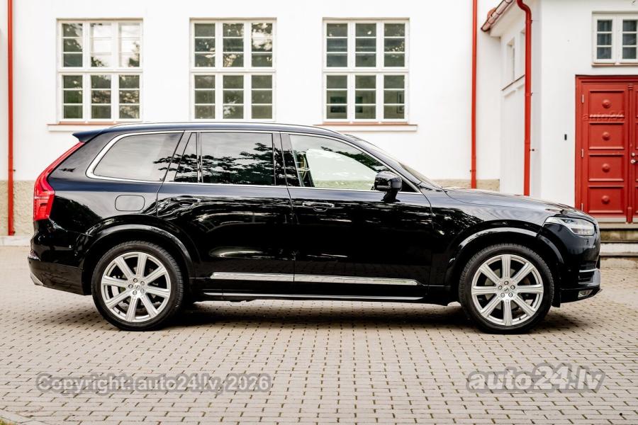 Melns Volvo XC90 2015 Tallina, ar dzinēja tilpumu 2.00 L un nobraukumu 233 tūkst. km par 19999 €, foto 5 vietnē AUTOMOTO.COM.LV