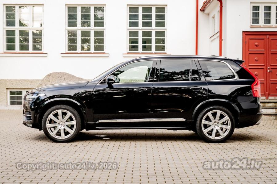 Melns Volvo XC90 2015 Tallina, ar dzinēja tilpumu 2.00 L un nobraukumu 233 tūkst. km par 19999 €, foto 6 vietnē AUTOMOTO.COM.LV