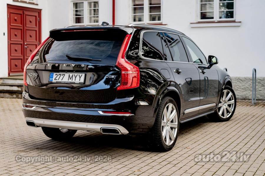 Melns Volvo XC90 2015 Tallina, ar dzinēja tilpumu 2.00 L un nobraukumu 233 tūkst. km par 19999 €, foto 7 vietnē AUTOMOTO.COM.LV