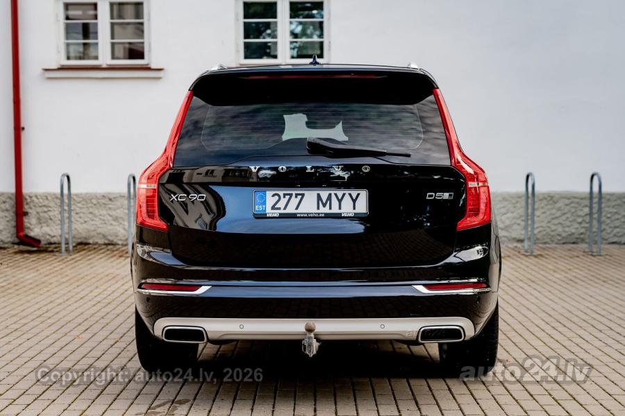 Melns Volvo XC90 2015 Tallina, ar dzinēja tilpumu 2.00 L un nobraukumu 233 tūkst. km par 19999 €, foto 8 vietnē AUTOMOTO.COM.LV