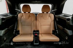 Melns Volvo XC90 2015 Tallina, ar dzinēja tilpumu 2.00 L un nobraukumu 233 tūkst. km par 19999 €, foto 11 vietnē AUTOMOTO.COM.LV