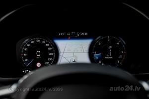 Melns Volvo XC90 2015 Tallina, ar dzinēja tilpumu 2.00 L un nobraukumu 233 tūkst. km par 19999 €, foto 20 vietnē AUTOMOTO.COM.LV