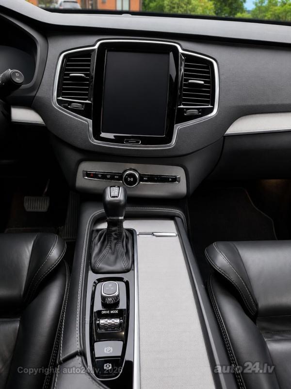 Melns Volvo XC90 2016 Pērnava, ar dzinēja tilpumu 2.00 L un nobraukumu 254 tūkst. km par 21500 €, foto 7 vietnē AUTOMOTO.COM.LV