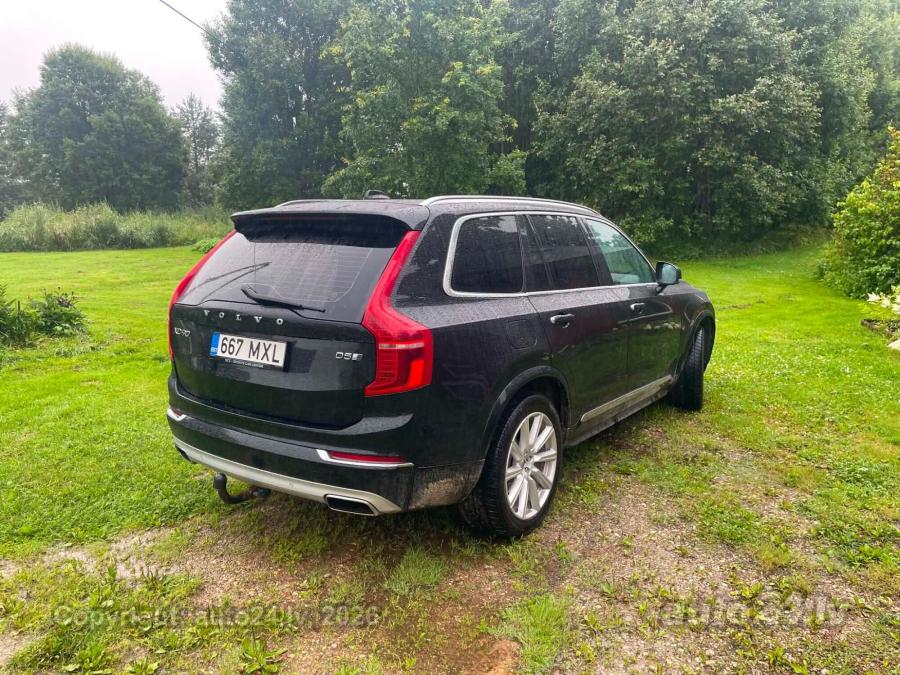 Black Volvo XC90 2017 in Tallinn, with an engine capacity of 2.00 L and mileage of 250 thousand km for 23900 €, photo 3 on AUTOMOTO.COM.LV