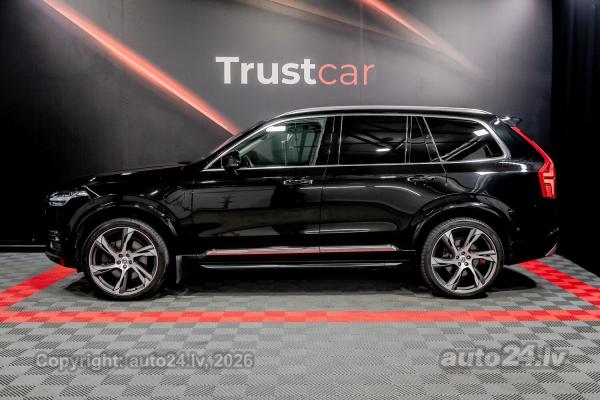 Black Volvo XC90 2017 in Parnu, with an engine capacity of 2.00 L and mileage of 224 thousand km for 23999 €, photo 6 on AUTOMOTO.COM.LV