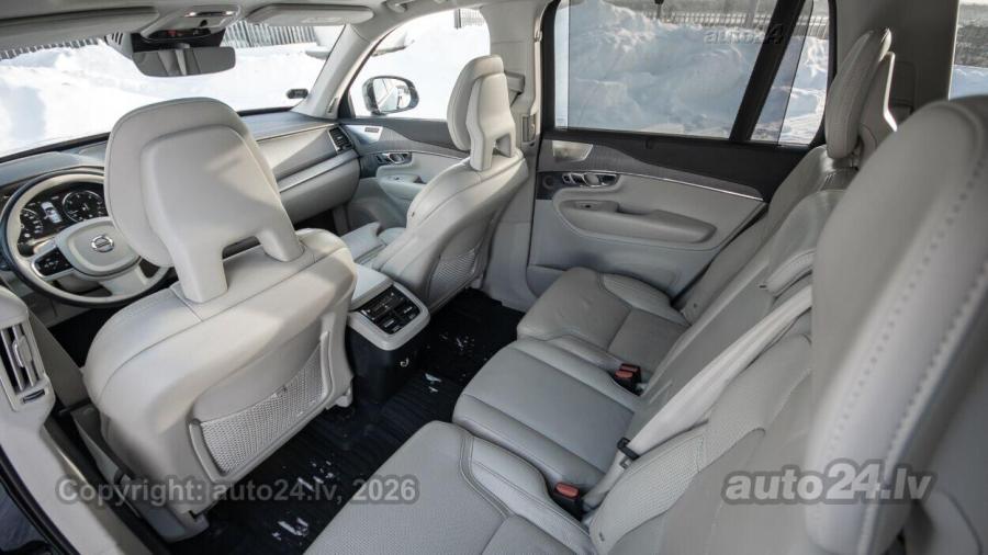 Melns Volvo XC90 2020 Tallina, ar dzinēja tilpumu 2.00 L un nobraukumu 140 tūkst. km par 40990 €, foto 12 vietnē AUTOMOTO.COM.LV
