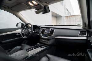 Black Volvo XC90 2022 in Tartu, with an engine capacity of 2.00 L and mileage of 46 thousand km for 57900 €, photo 3 on AUTOMOTO.COM.LV