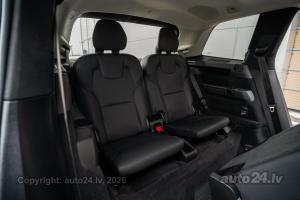 Black Volvo XC90 2022 in Tartu, with an engine capacity of 2.00 L and mileage of 46 thousand km for 57900 €, photo 17 on AUTOMOTO.COM.LV