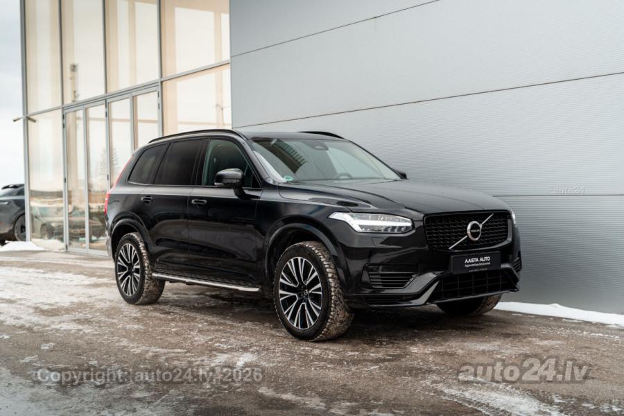 Black Volvo XC90 2022 in Tartu, with an engine capacity of 2.00 L and mileage of 46 thousand km for 57900 €, photo 18 on AUTOMOTO.COM.LV