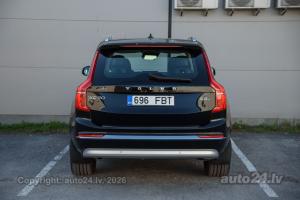 Black Volvo XC90 2022 in Tallinn, with an engine capacity of 2.00 L and mileage of 85 thousand km for 44000 €, photo 5 on AUTOMOTO.COM.LV