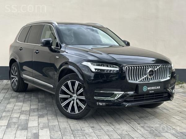 Black Volvo XC90 2024 in Riga, with an engine capacity of 2.00 L and mileage of 37 thousand km for 52950 €, photo 3 on AUTOMOTO.COM.LV
