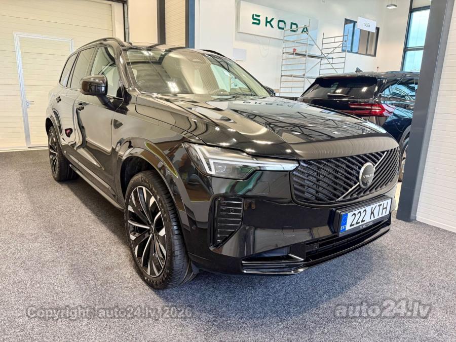 Melns Volvo XC90 2025 Rakvere, ar dzinēja tilpumu 2.00 L un nobraukumu 28 tūkst. km par 69999 €, foto 3 vietnē AUTOMOTO.COM.LV