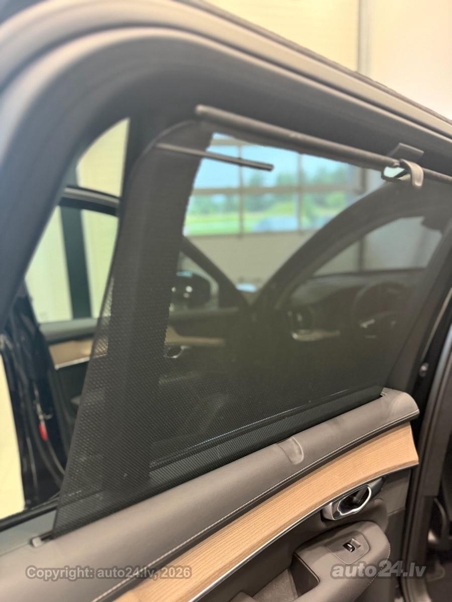 Melns Volvo XC90 2025 Rakvere, ar dzinēja tilpumu 2.00 L un nobraukumu 28 tūkst. km par 69999 €, foto 13 vietnē AUTOMOTO.COM.LV