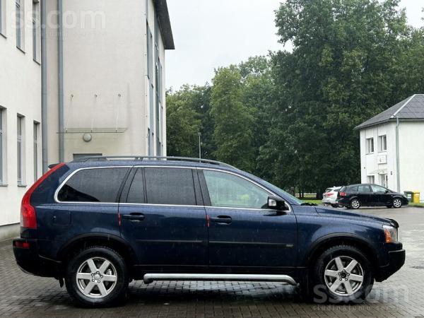 Blue Volvo XC90 2002 in Jelgava, with an engine capacity of 2.90 L and mileage of 185 thousand km for 2390 €, photo 5 on AUTOMOTO.COM.LV
