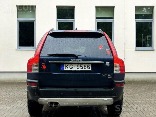 Blue Volvo XC90 2002 in Jelgava, with an engine capacity of 2.90 L and mileage of 185 thousand km for 2390 €, photo 8 on AUTOMOTO.COM.LV