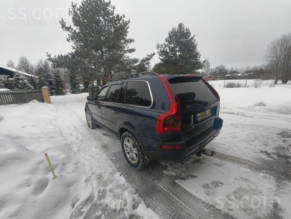 Zils Volvo XC90 2002 Jelgava, ar dzinēja tilpumu 2.40 L un nobraukumu 427 tūkst. km par 2650 €, foto 5 vietnē AUTOMOTO.COM.LV