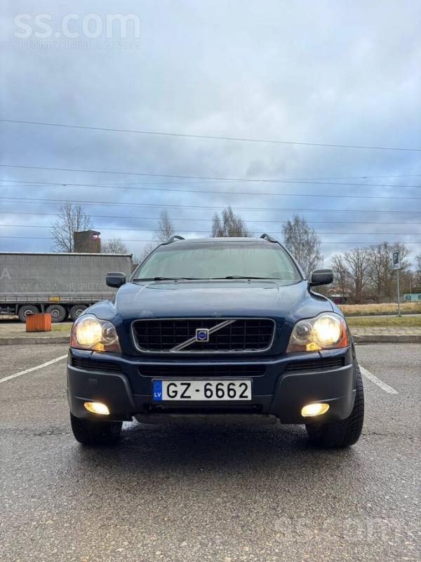 Zils Volvo XC90 2003 Rīga, ar dzinēja tilpumu 2.90 L un nobraukumu 275 tūkst. km par 2000 €, foto 1 vietnē AUTOMOTO.COM.LV