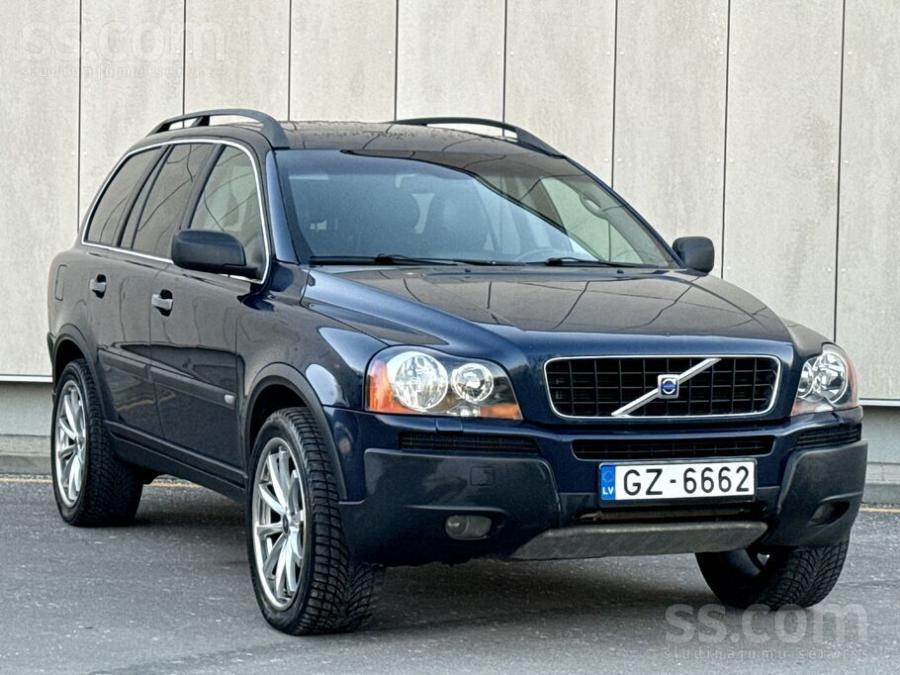 Blue Volvo XC90 2003 in Riga, with an engine capacity of 2.90 L and mileage of 275 thousand km for 2950 €, photo 5 on AUTOMOTO.COM.LV