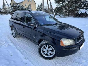Blue Volvo XC90 2003 in Vilnius, with an engine capacity of 2.40 L and mileage of 300 thousand km for 2950 €, photo  on AUTOMOTO.COM.LV