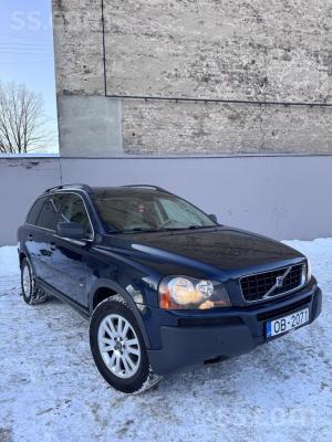 Zils Volvo XC90 2003 Rīga, ar dzinēja tilpumu 2.50 L un nobraukumu 375 tūkst. km par 2290 €, foto 3 vietnē AUTOMOTO.COM.LV